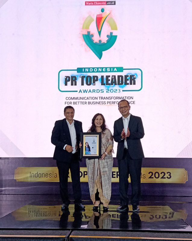 VMCS Receives PR Top Leader Awards 2023 from Warta Ekonomi - VMCS Advisory